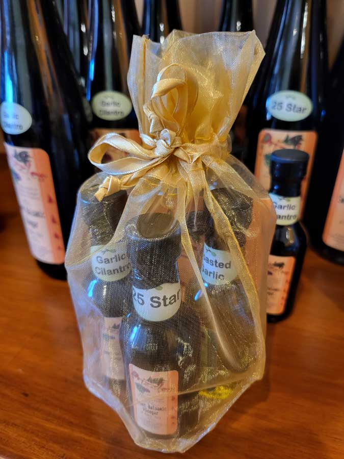 Sample Sets | Sampler bottles of Extra Virgin Olive Oil and/or Balsamic ...